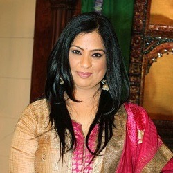 Bollywood Singer Richa Sharma Biography, News, Photos, Videos | NETTV4U