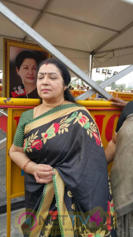 Latha (Indian Actress) ~ Wiki & Bio with Photos | Videos